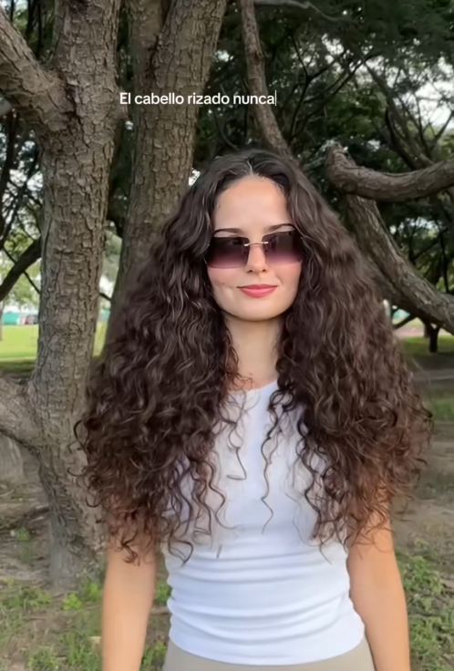 El cabello rizado es arte, cuida tus rizos