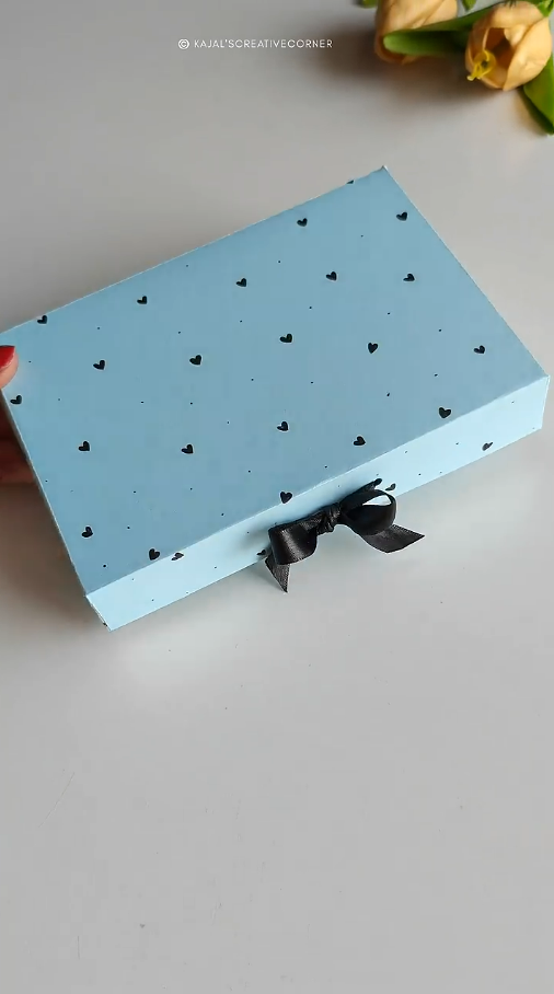 Create your own paper gift box easily | DIY tutorial