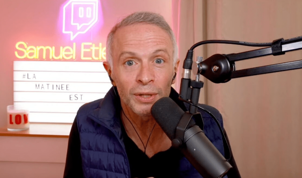 Samuel Étienne présente Pio, son nouveau-né, sur Twitch