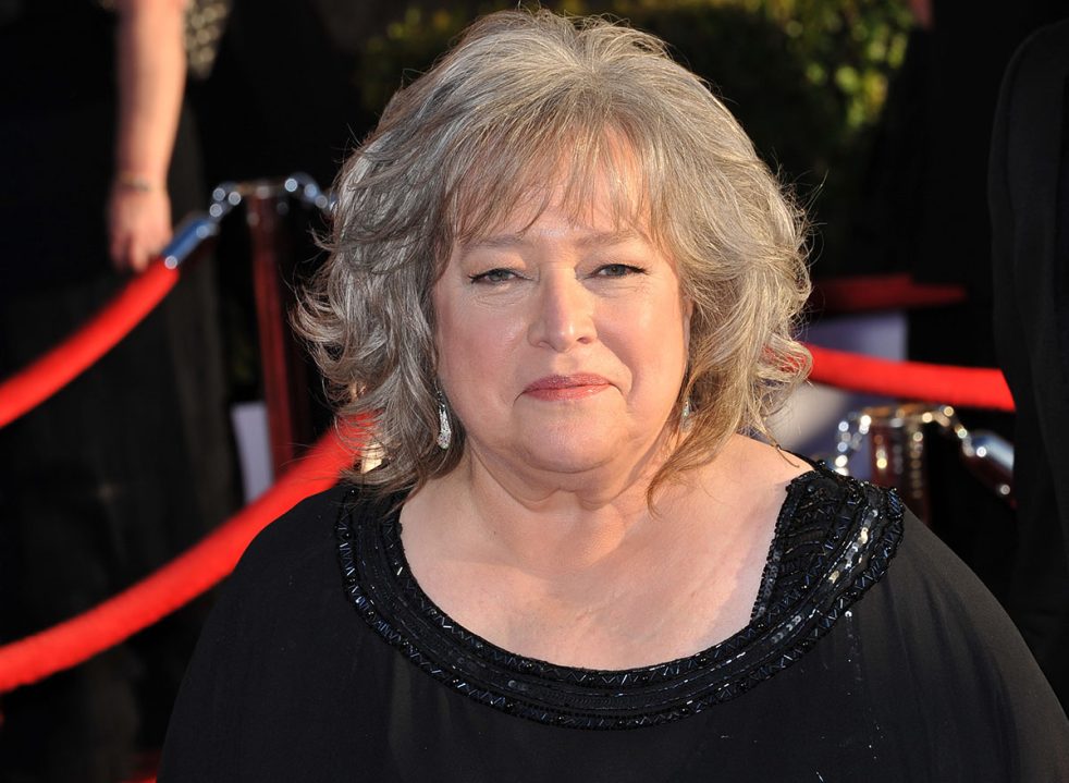 Kathy Bates lost 100 pounds by 77 and here's the simple body signal she ...
