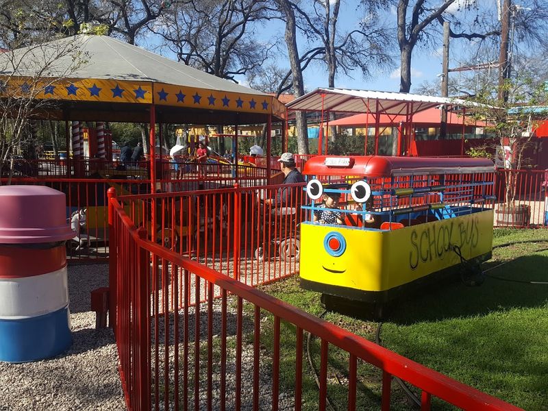 This vintage Texas amusement park has been welcoming families for ...
