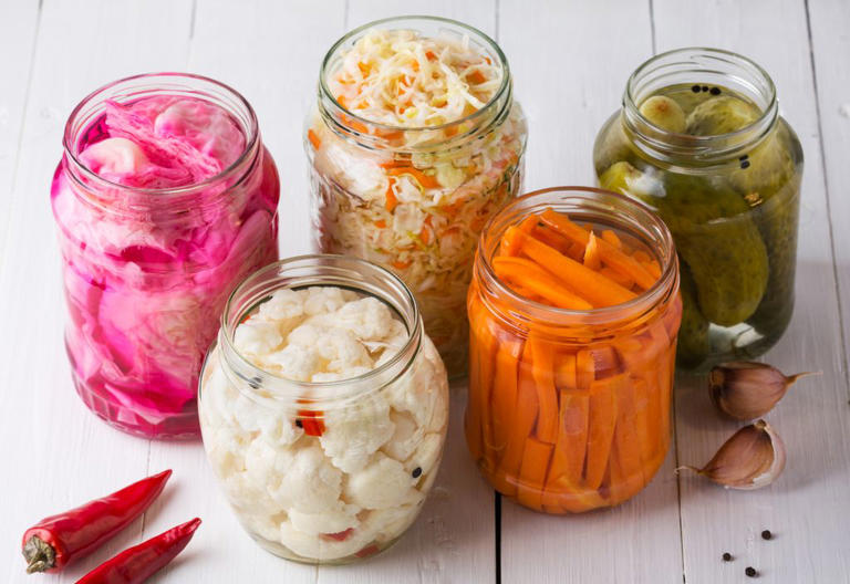 9 supermarket foods nutritionists swear by to add years to your life