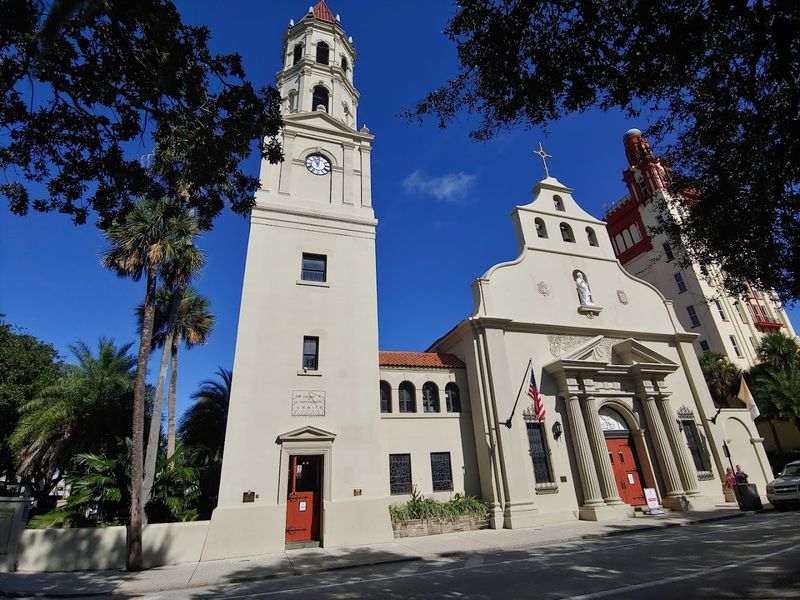 16 American towns that still ring church bells daily