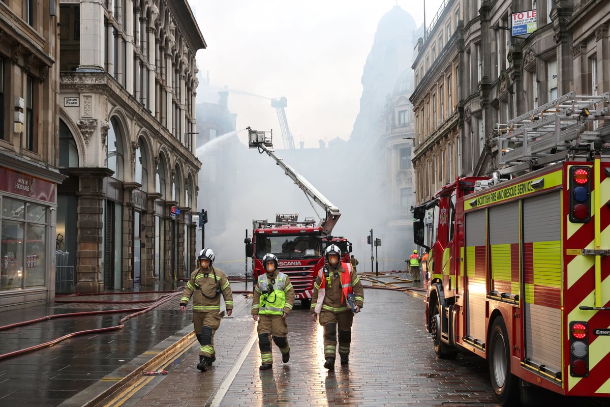 Glasgow shocked as fire 'like the Blitz' guts building