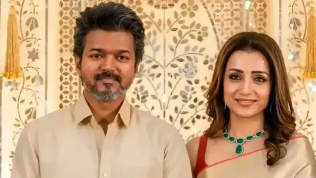 Trisha's first reaction after being spotted with Thalapathy Vijay