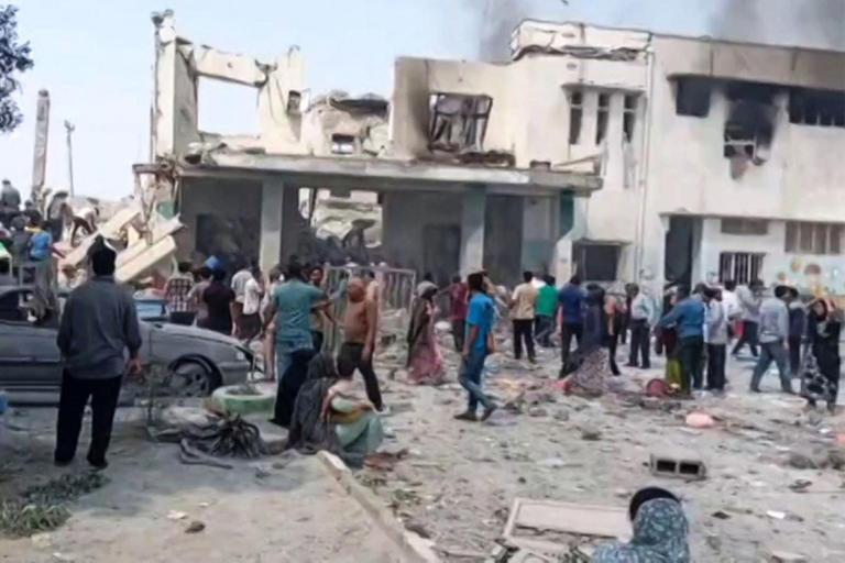 US Tomahawk strike near Iranian school captured on video
