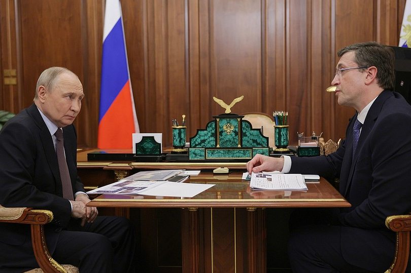 Vladimir Putin struggles to sit straight as health fears grow after ...