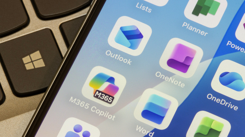 Using an iPhone & Windows PC? Here's how I make it work (and what I'd ...