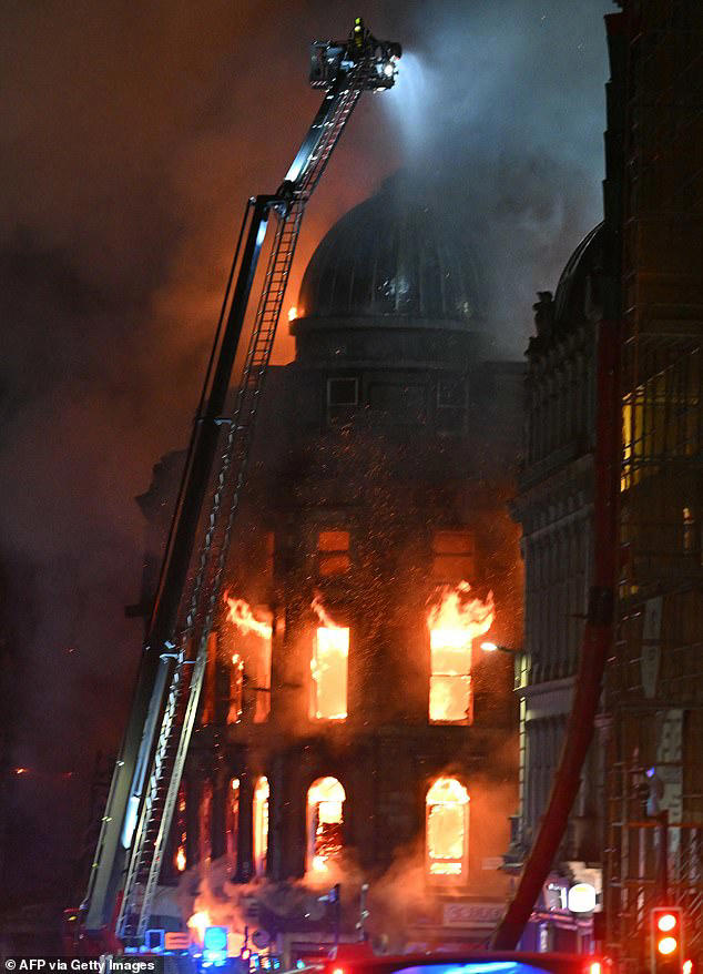 Vape shop fire that burned building next to Glasgow Central station ...