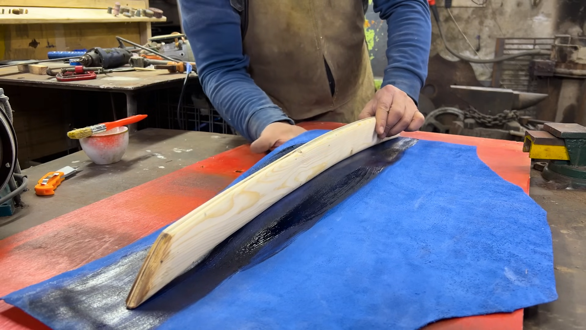 From scrap metal to samurai sword: Forging a katana by hand