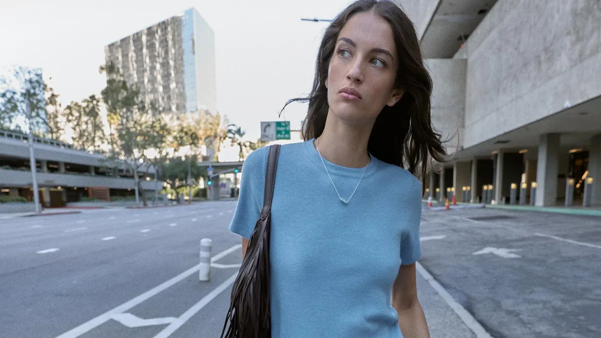 Del azul cobalto al azul hielo: los tonos que Zara quiere que lleves ...