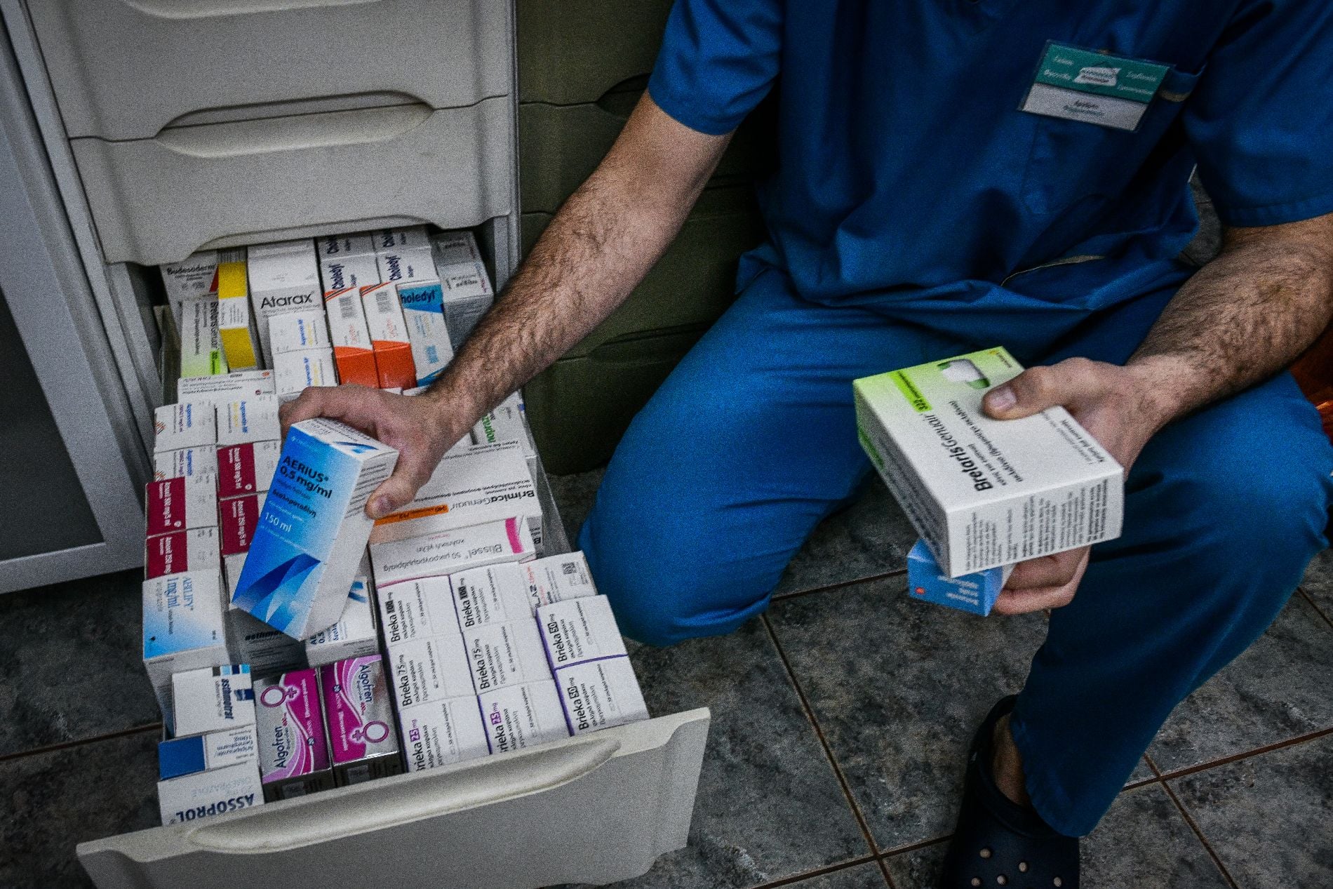 Από τα εργαστήρια στα ράφια: Οι γεωπολιτικές πιέσεις απειλούν την ...