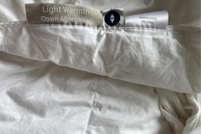 Fluffy, all-season and more: 17 best comforters we can’t sleep without