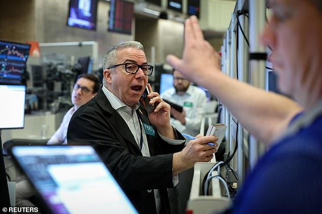 Stocks tumble as oil surges toward record highs and warnings grow of a ...