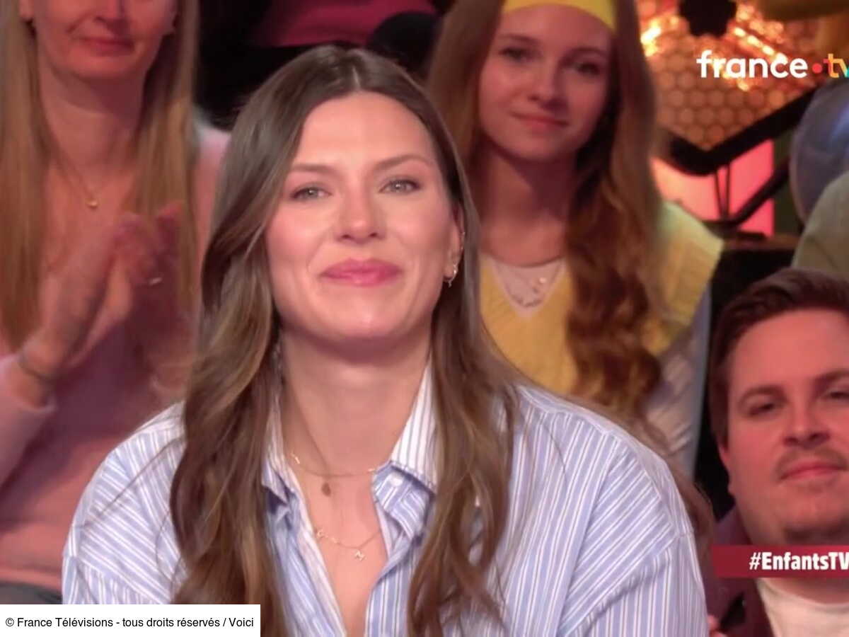 Camille Cerf bouleversée, sa mère lui livre un message poignant sur son ...