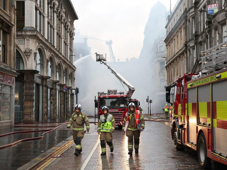 Historic building fire in Glasgow shuts down transit hub