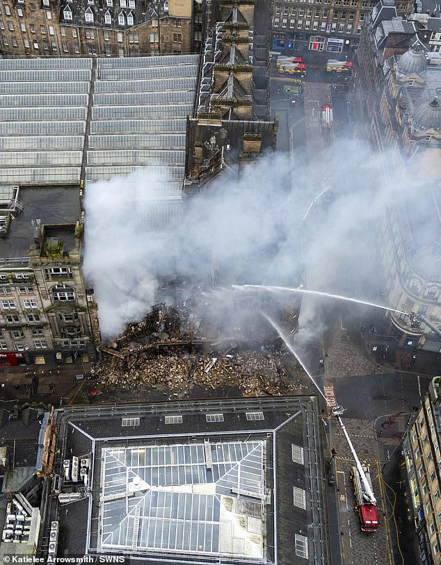 Vape shop fire that burned building next to Glasgow Central station ...