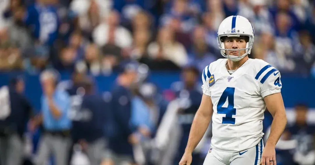 15 NFL players who wore No. 4