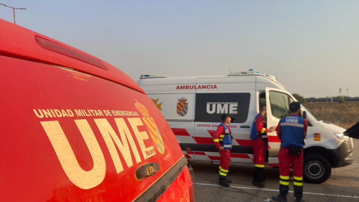 Helicópteros, drones y rescates en el río: el gran simulacro de la UME ...