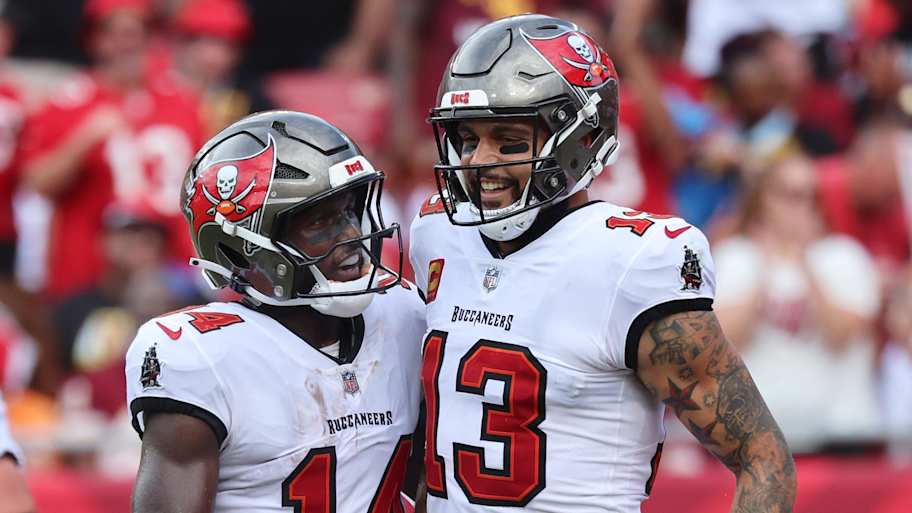 Chris Godwin delivers honest reaction to Bucs’ Mike Evans hitting free ...