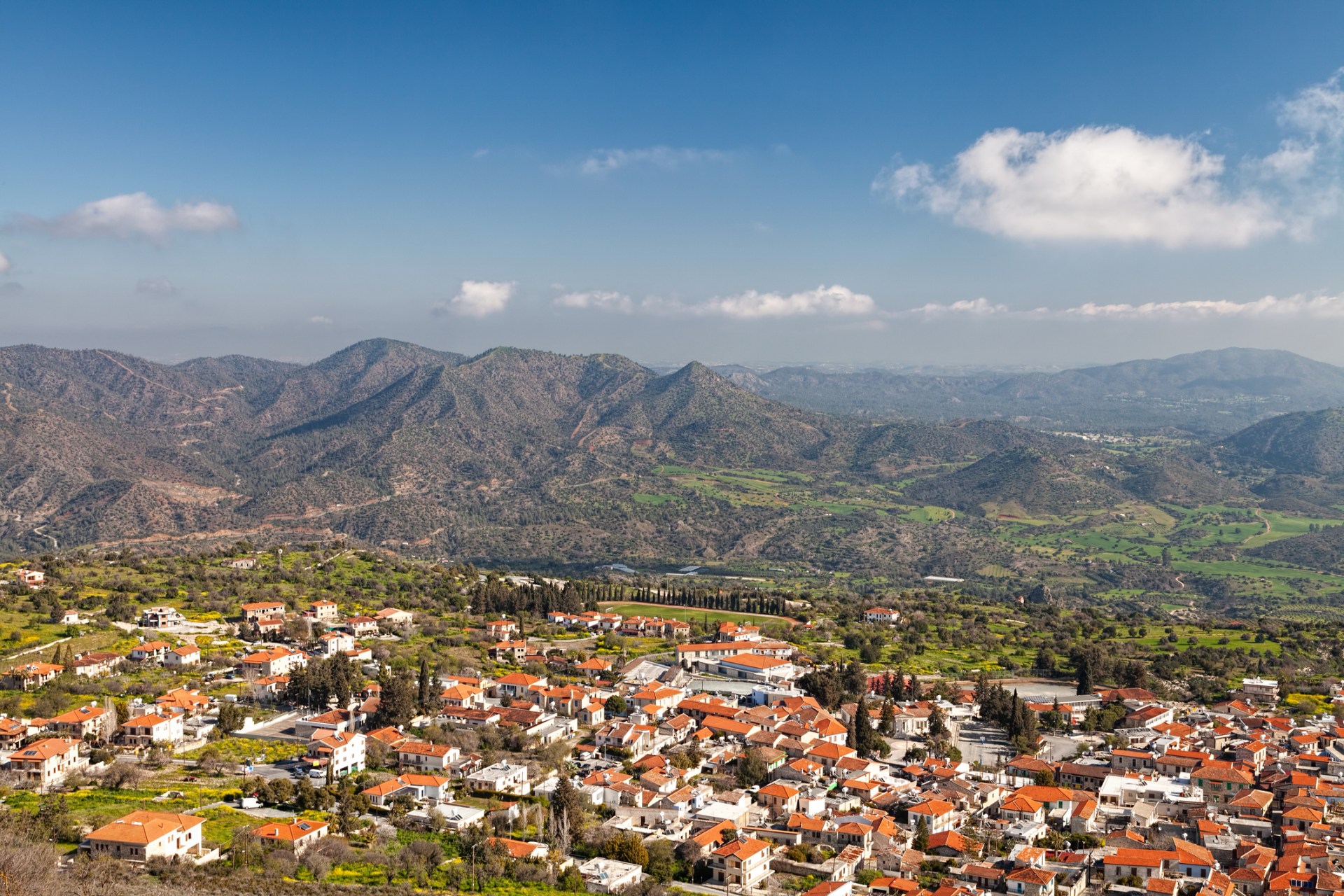 Is it safe to travel to Cyprus? Latest UK Foreign Office advice after ...