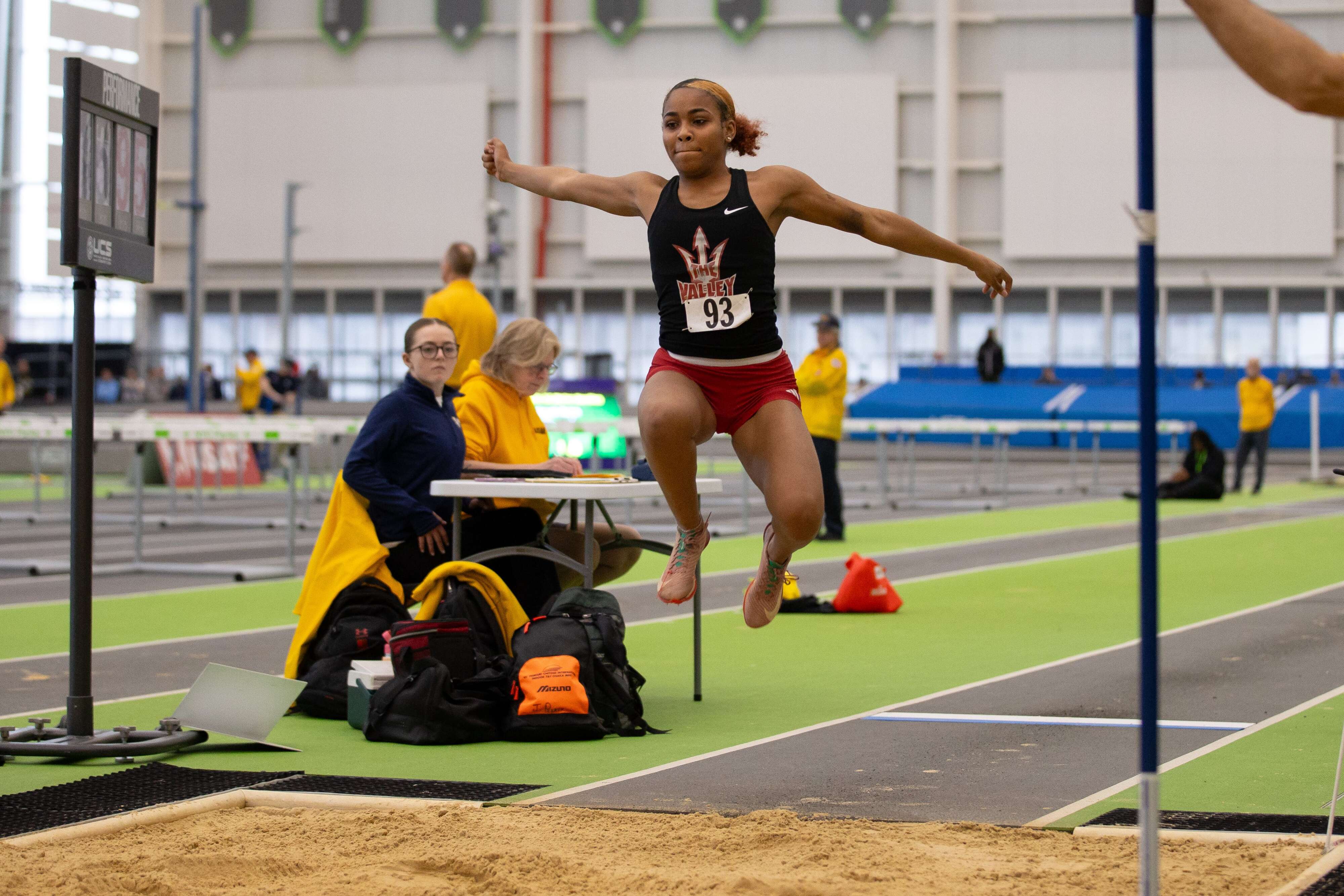 NJ track star wins gold, breaks Sydney McLaughlin’s Meet of Champions ...