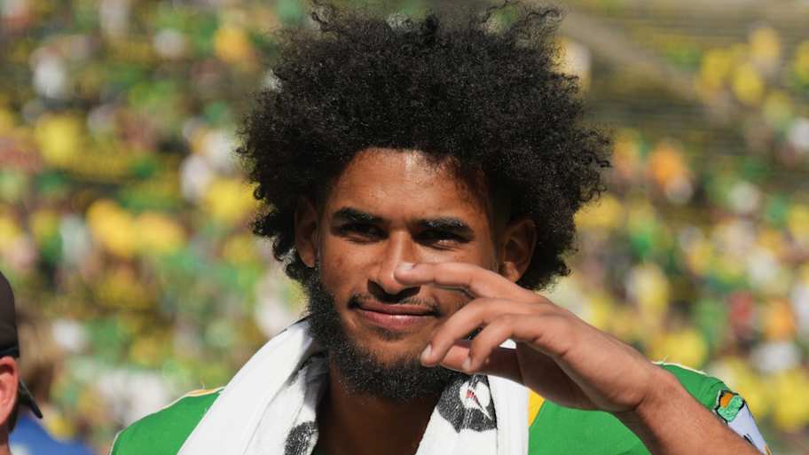 Dante Moore snub turns heads as USC quarterback suddenly climbs