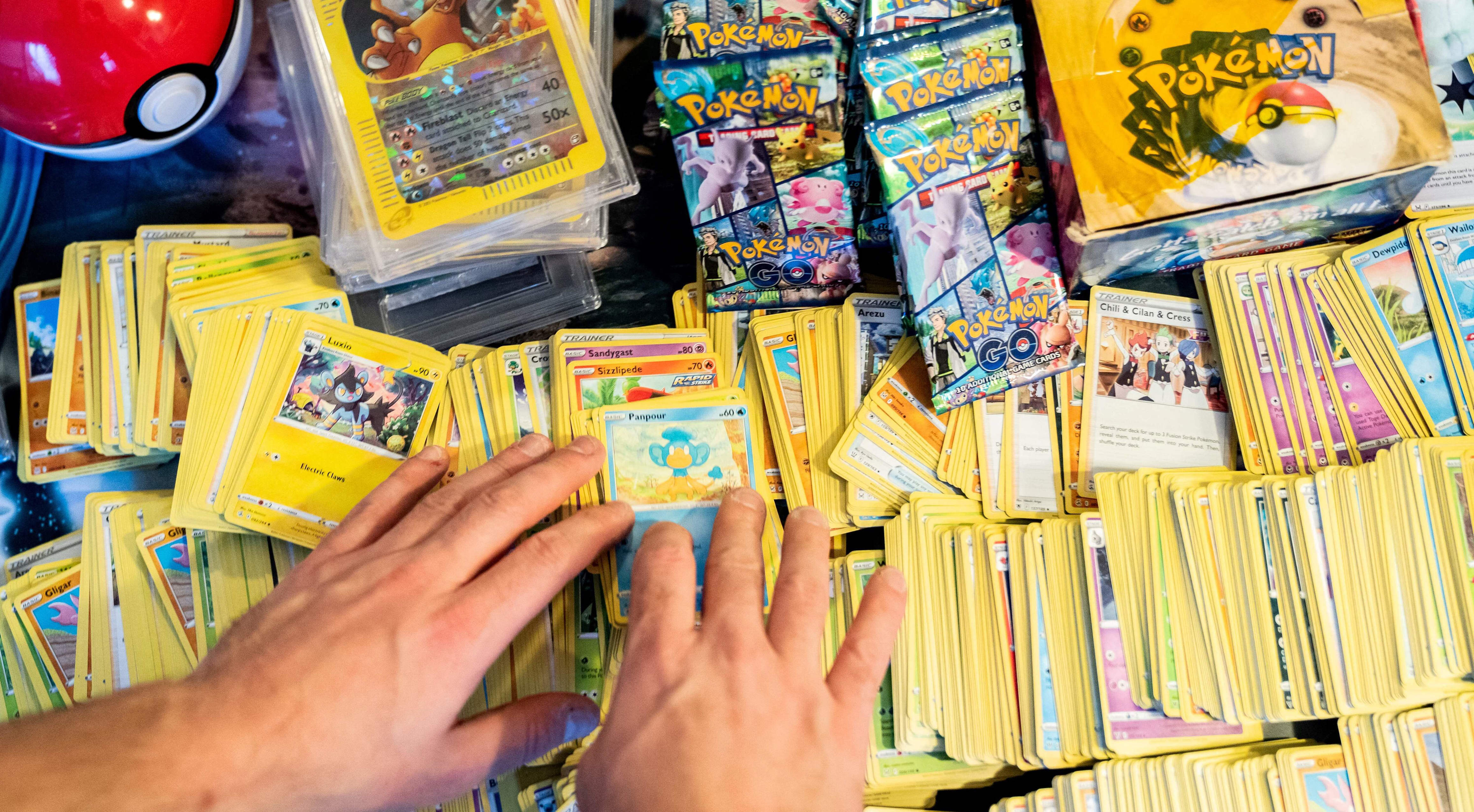 Pokémon crime spree: Thieves break into shops and homes as card values ...