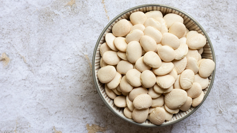 What are lima beans and are they nutritious?