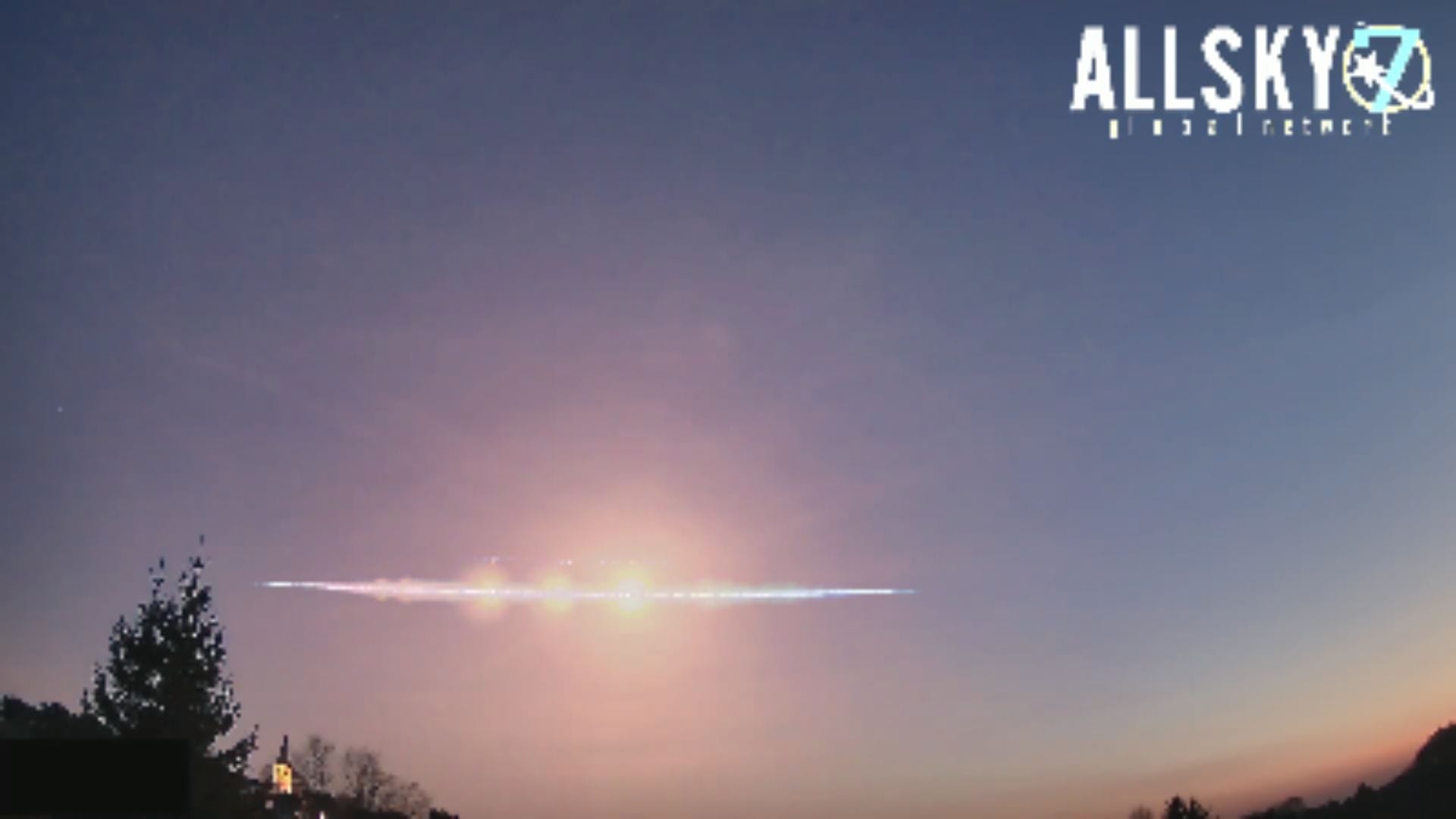 Fireball observed over Europe on 8 March