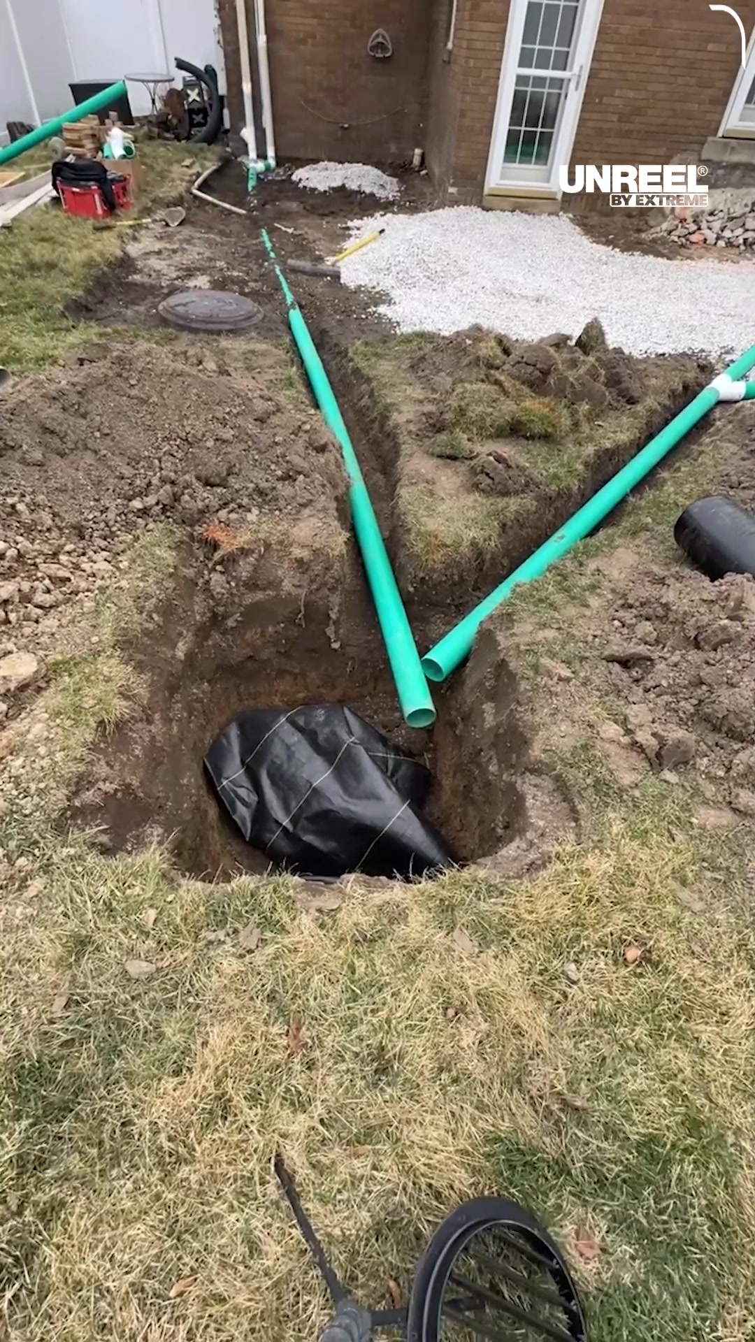 Building an outdoor home drainage system