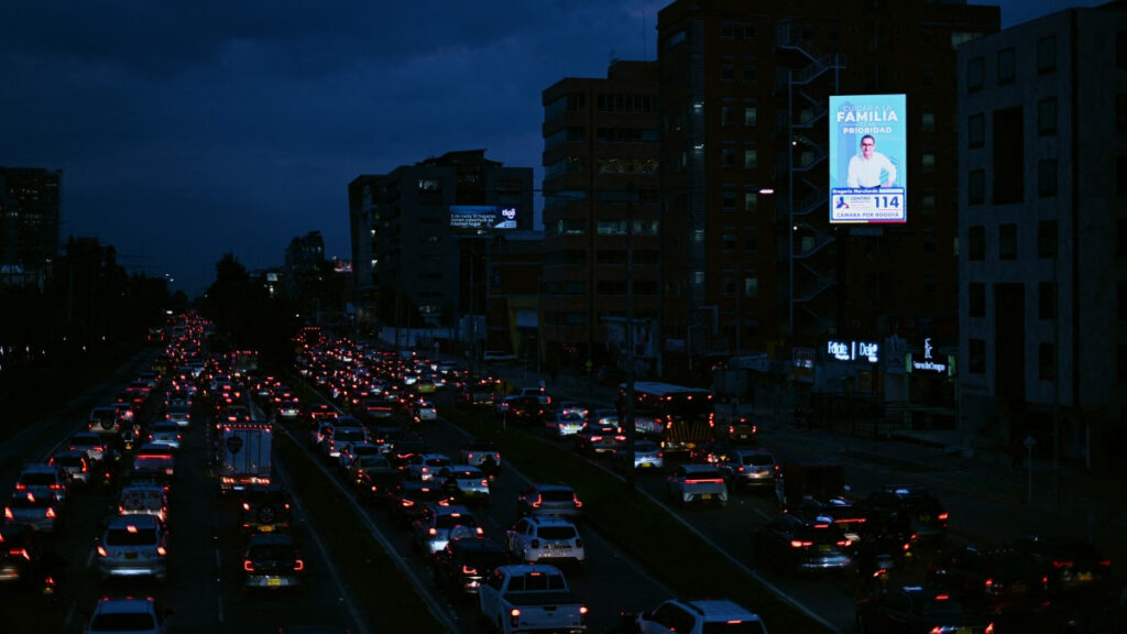 Pico y placa en Bogotá para este 28 de mayo de 2026: horarios ...