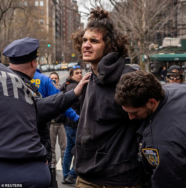 New York bomb suspects 'radicalized by ISIS' recently 'returned from ...