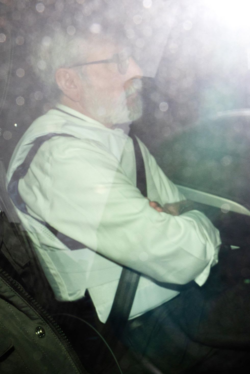 Gerry Adams seen wearing bulletproof vest as IRA trial begins