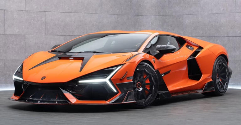 MANSORY voorziet de Lamborghini Revuelto van unieke upgrade