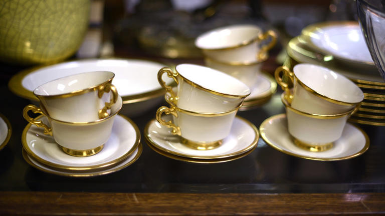 Turn an old vintage doily and teacup into functional decor with a ...