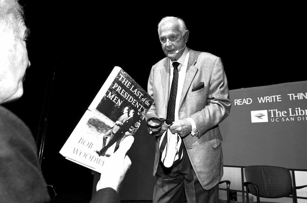 Alexander Butterfield, the Nixon aide who disclosed Watergate tapes ...