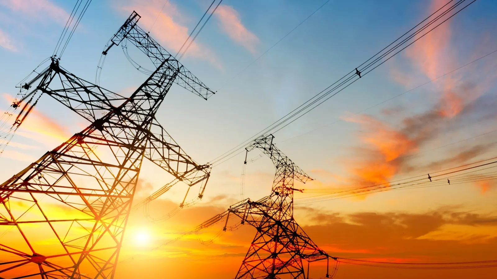 A hidden power grid is rising to feed America’s booming data centers