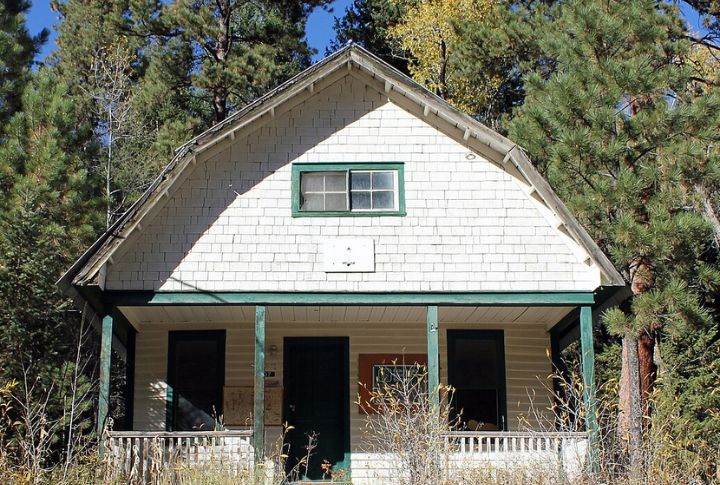 Discover the peaceful beauty of this Colorado town