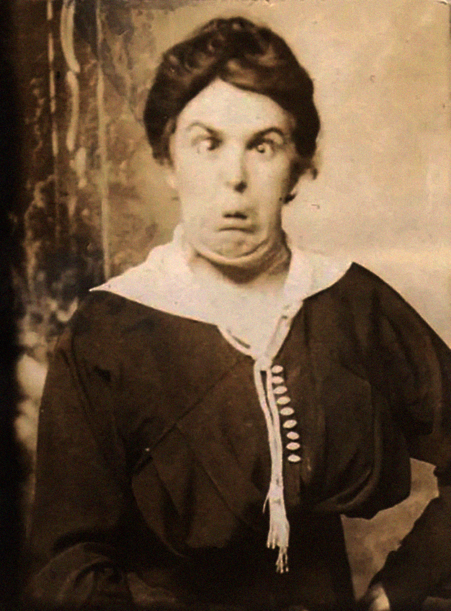 17 hilarious vintage photos of people from the 1800s being completely ...