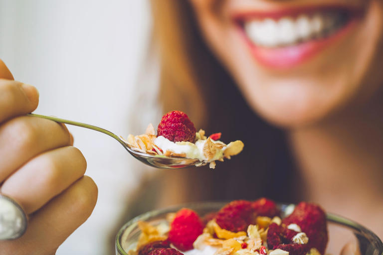Popping a multivitamin could reduce your biological age by a few months ...