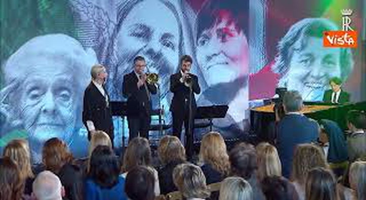 8 marzo, Malika Ayane canta The Morns Are Meeker Than They Were, poesia ...