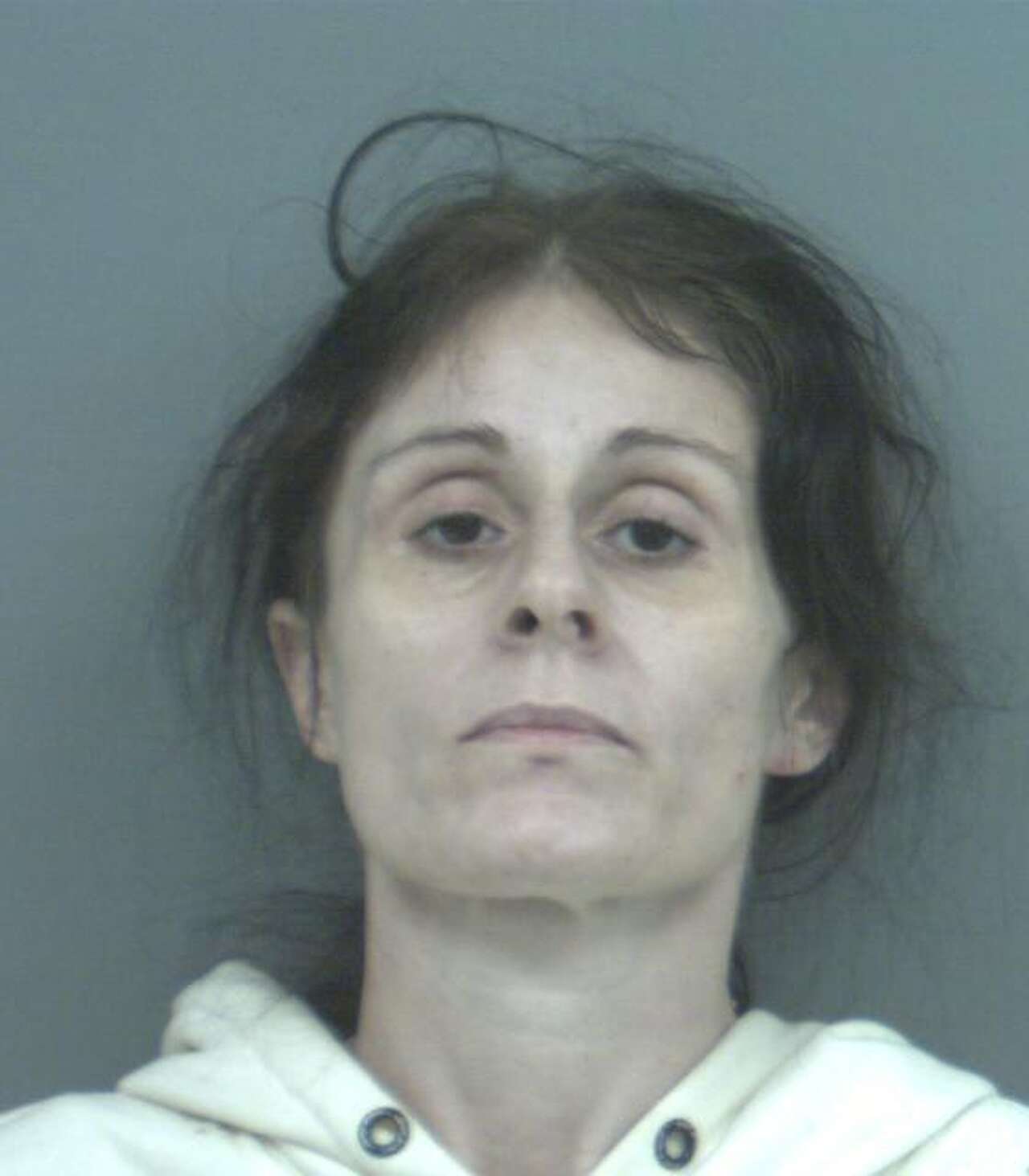 Female Connecticut inmate captured after escaping New London hospital ...