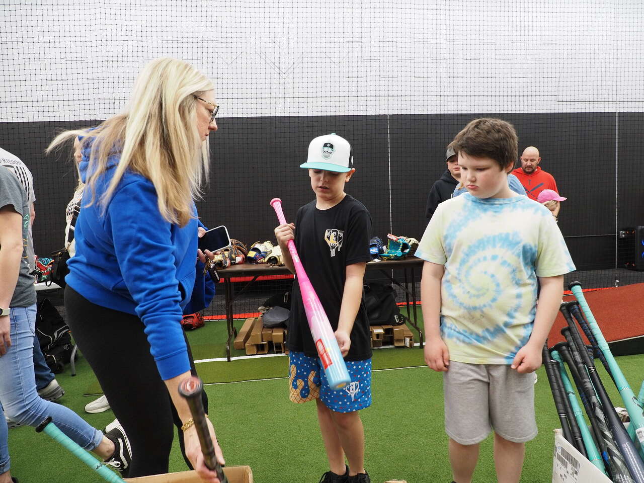 NexGen Fieldhouse opens indoor sports training center in Godfrey