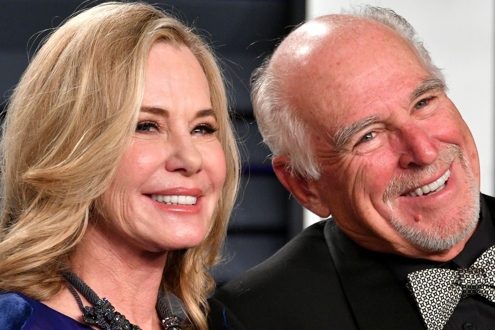 Jimmy Buffett lawsuit update: Widow appeals court order over $275M trust