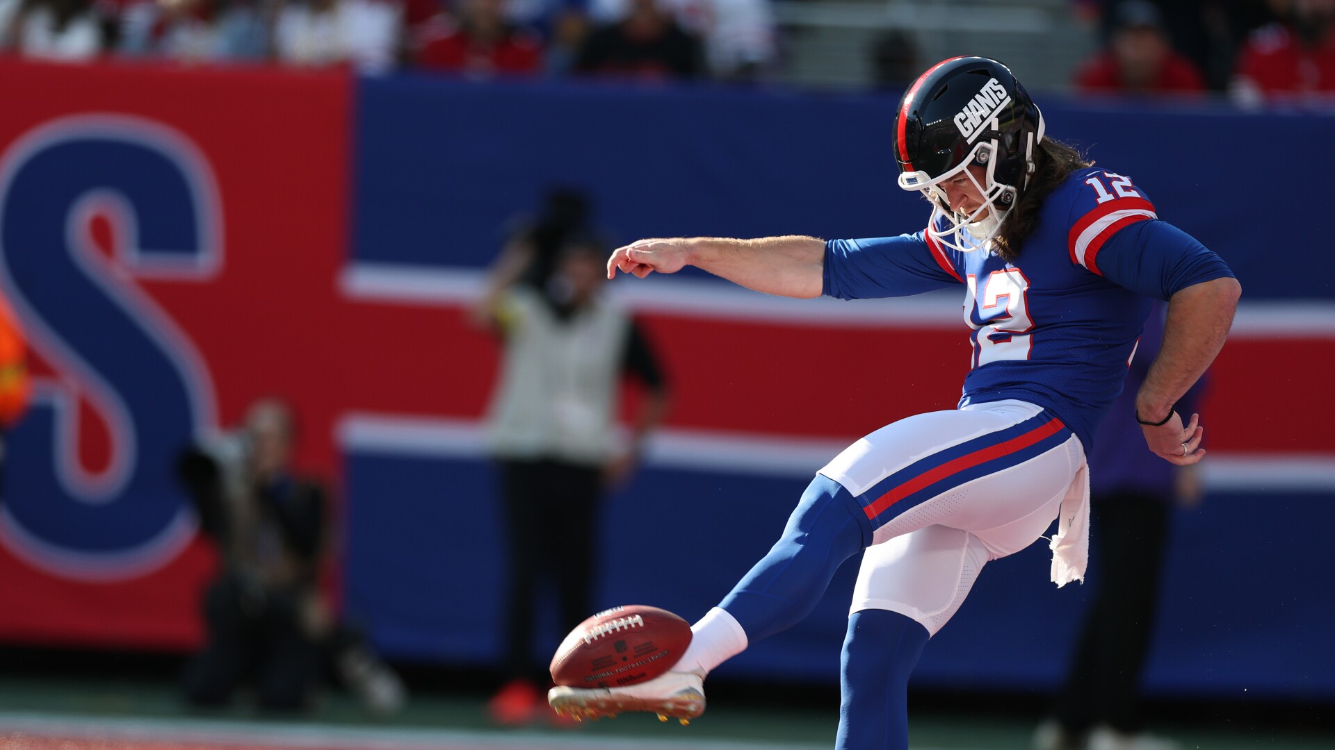 Giants release P Jamie Gillan after agreeing to sign P Jordan Stout
