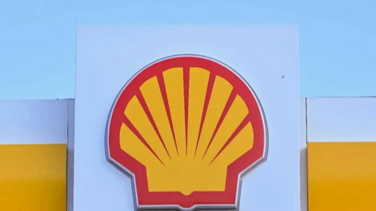 Shell stock hits 52-week high – here’s why