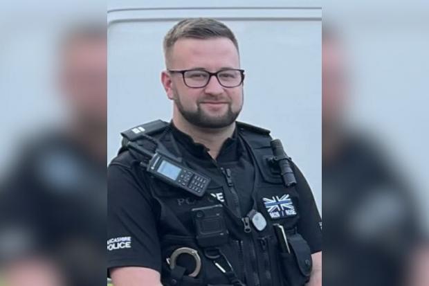 Police volunteer praised for using lorry as shield during M6 crash