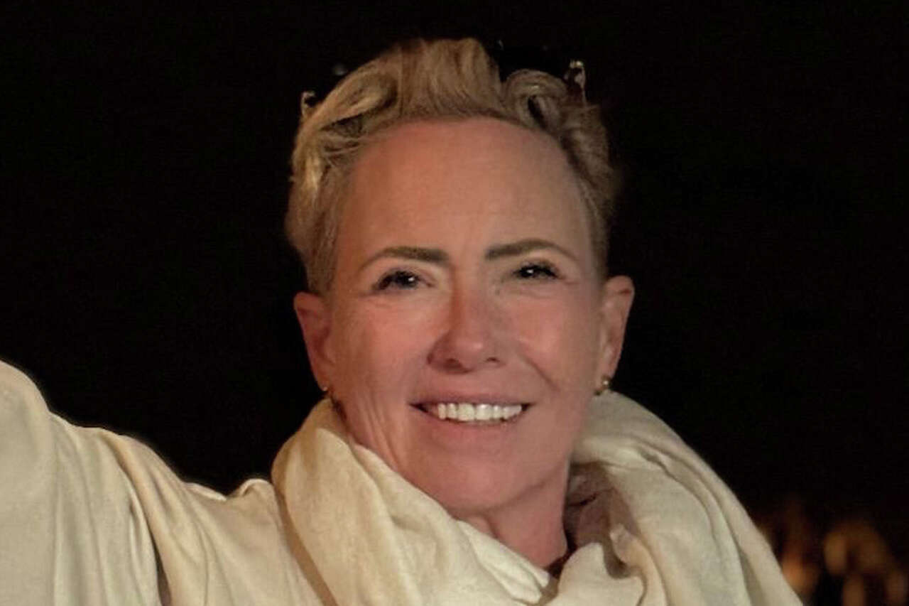 Austin woman fatally shot in Houston while helping friend through ...
