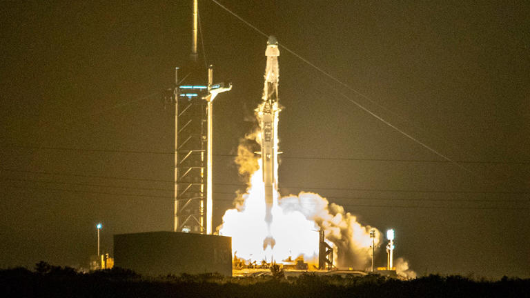 SpaceX targets early Tuesday morning launch of Falcon 9 carrying ...